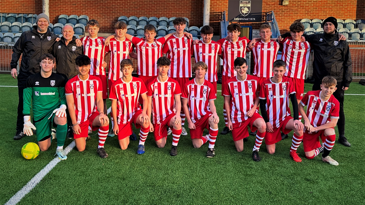 Burnham Football Club supporting the Burnham FC U18s