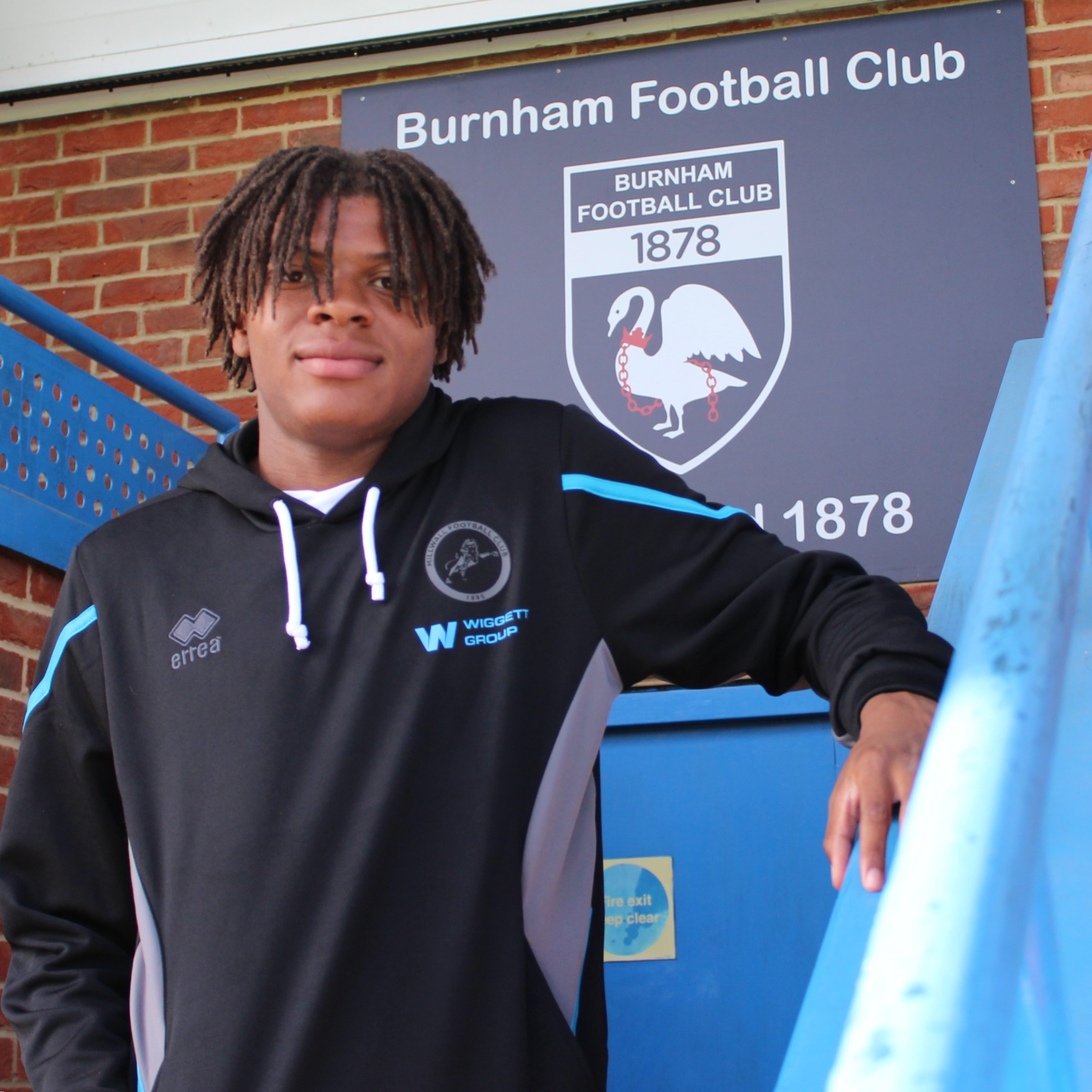 Burnham Football Club, sports facilities in Buckinghamshire